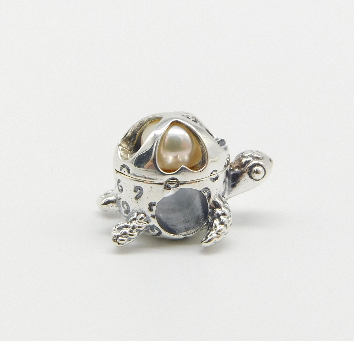 Every Little Bead - Treasure Turtle - The Palace of Amber